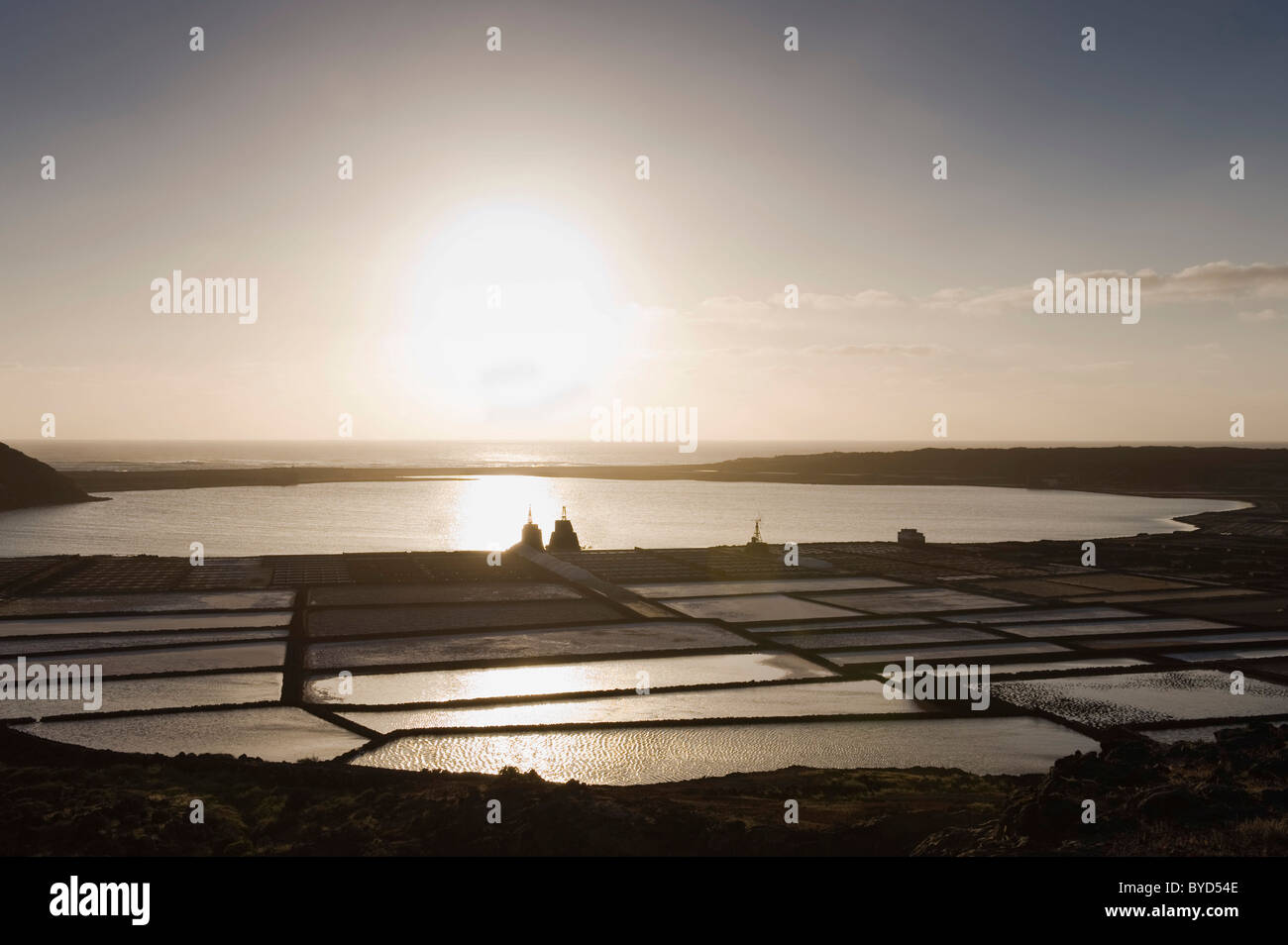 Sea salt refinery pools hi-res stock photography and images - Alamy