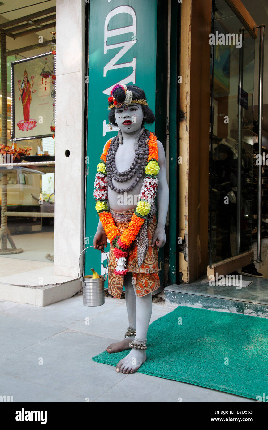 Child lord krishna hi-res stock photography and images - Alamy