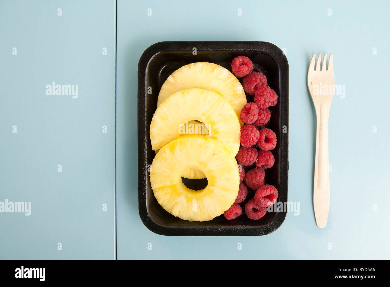 Packaged pineapple hi-res stock photography and images - Alamy