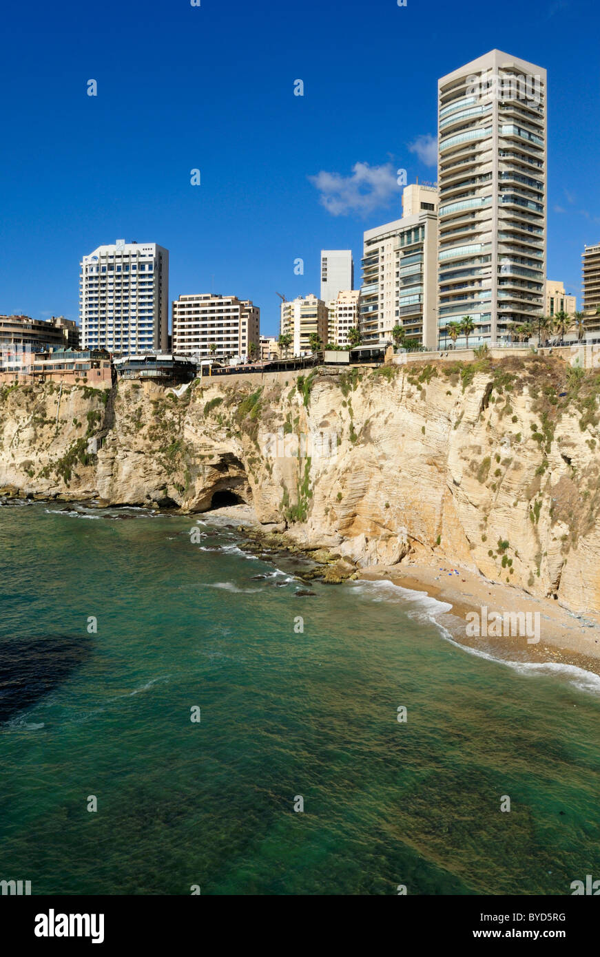 Beirut pigeon hi-res stock photography and images - Alamy