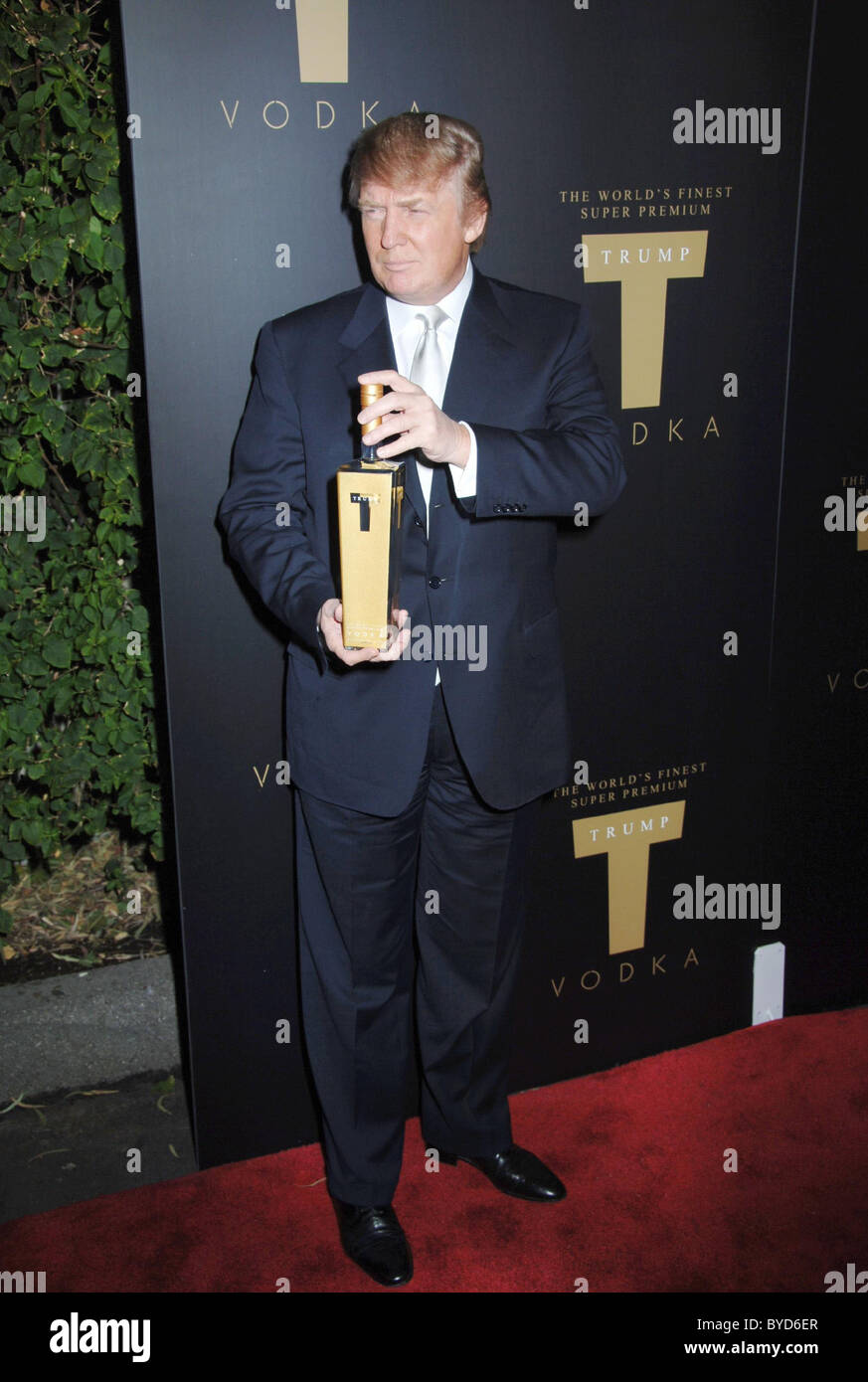 Donald Trump Drinks America launches 'Trump Vodka' hosted by Donald ...