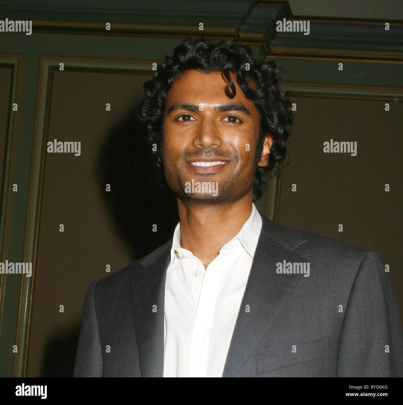 Sendhil ramamurthy hi-res stock photography and images - Alamy