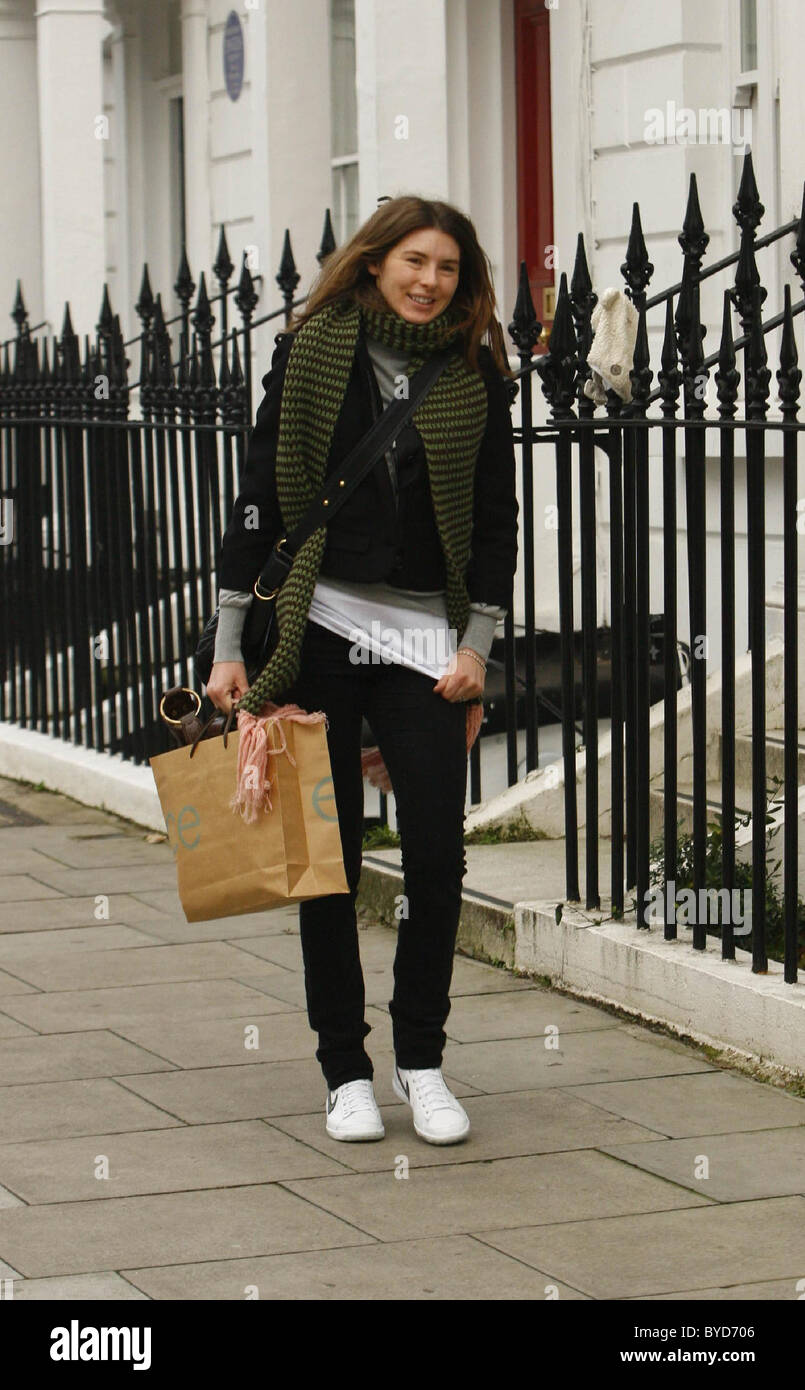 Jools Oliver out in Primrose Hill London, England - 19.01.07 Stock ...