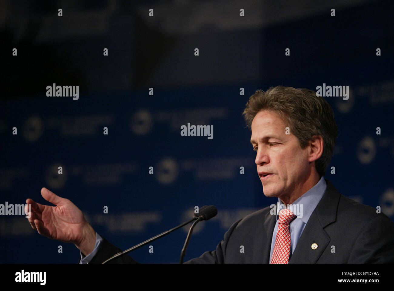 Senator norm coleman hi-res stock photography and images - Alamy