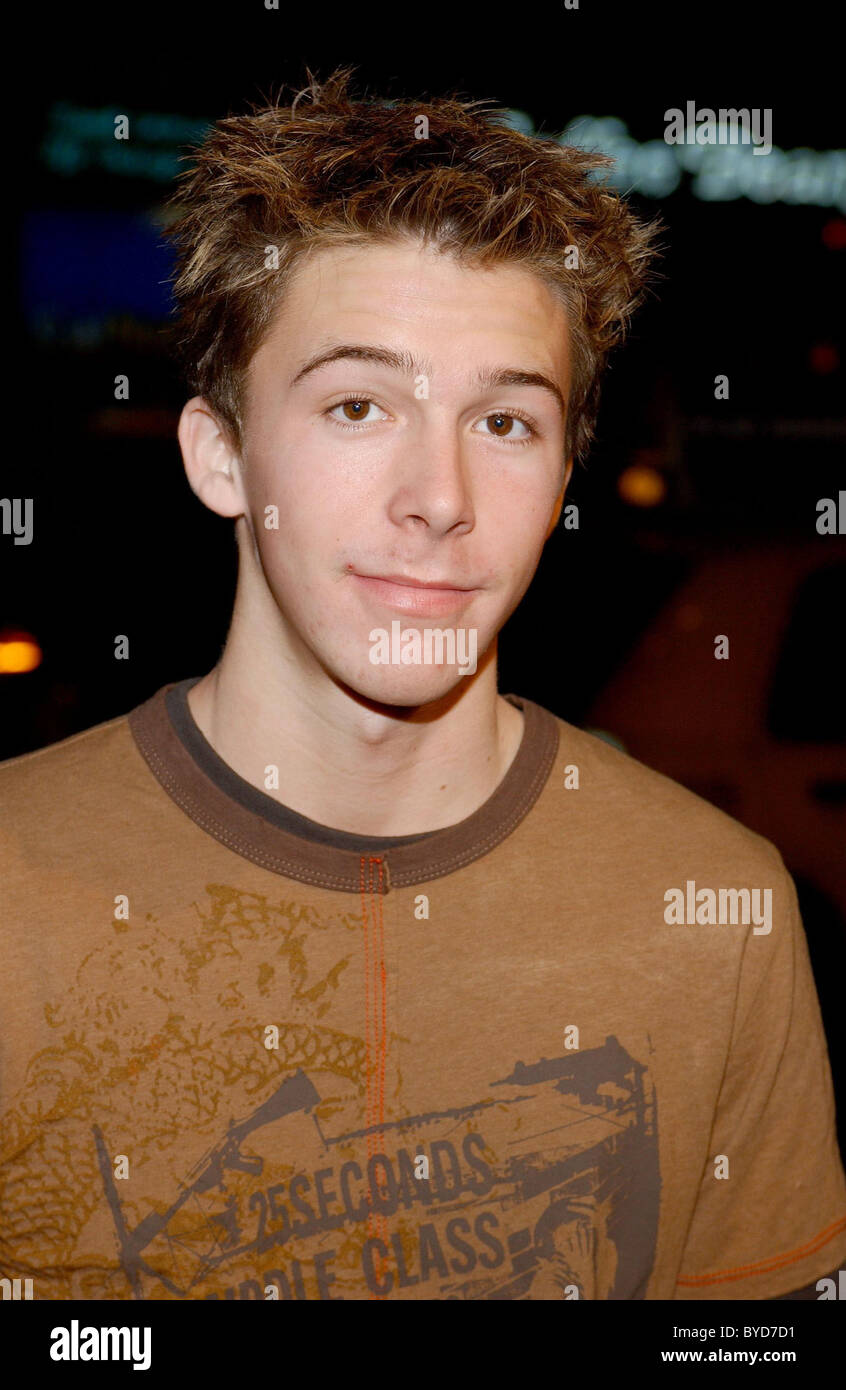 Bobby Edner Los Angeles Premiere of 'Smokin' Aces' held at the Grauman ...