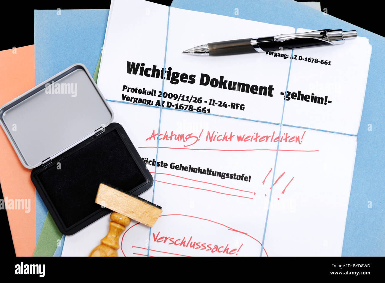 Wichtiges dokument hi-res stock photography and images - Alamy