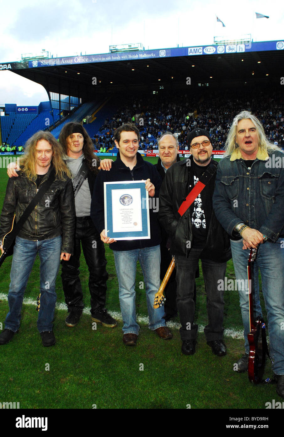 Saxon reunite to attempt to set the Guinness world record for an air ...
