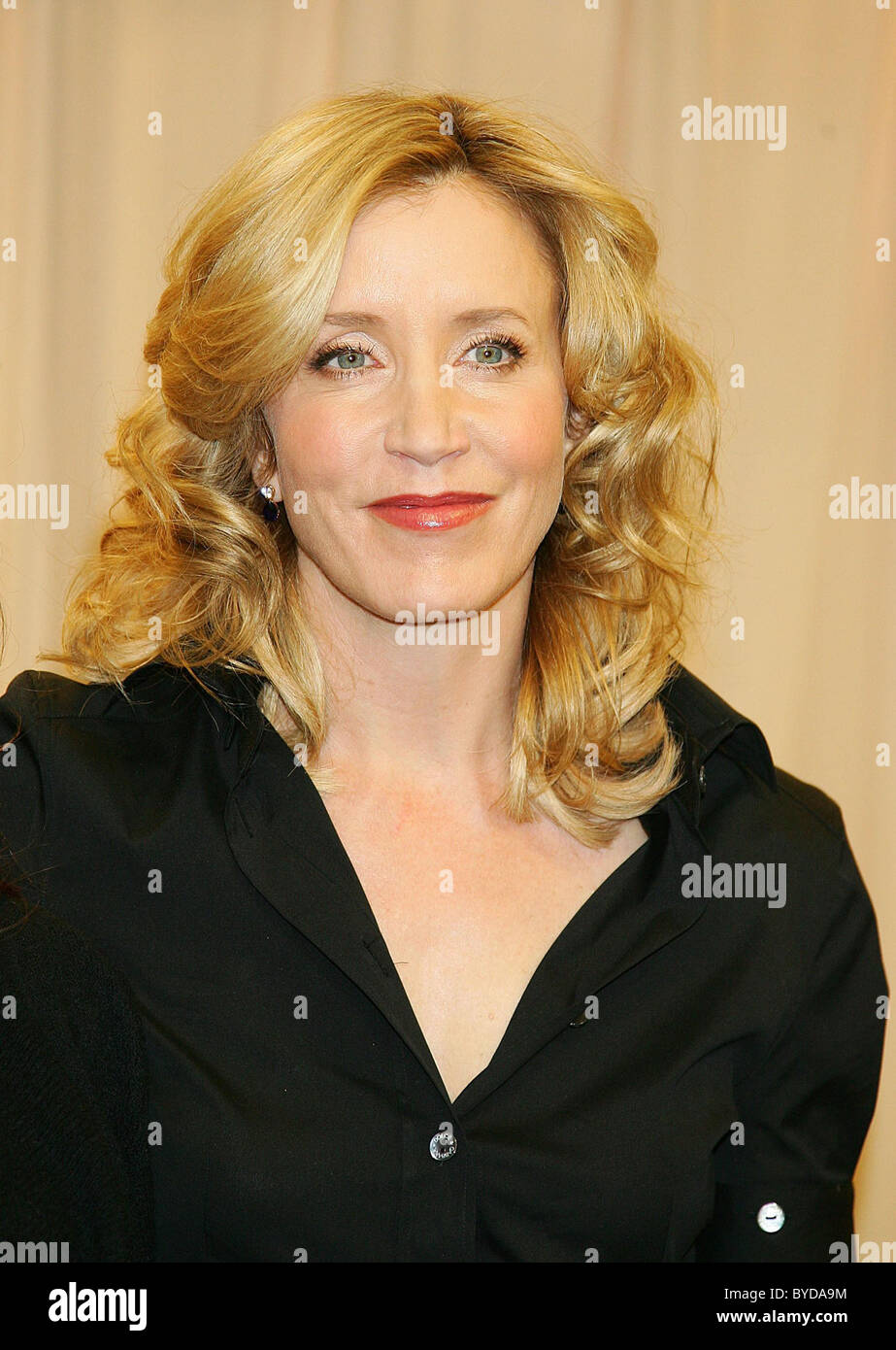 Felicity Huffman and Patricia Wolff at a Barnes and Noble book signing ...