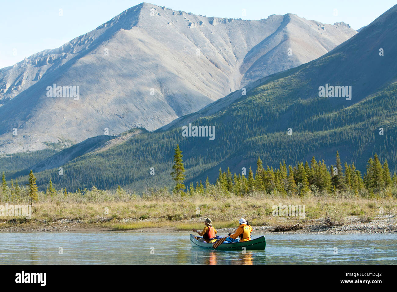 Canoe canoes canoeing hi-res stock photography and images - Alamy