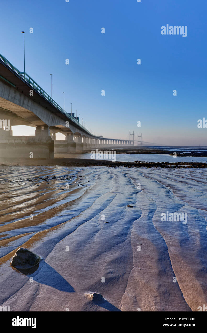Severn crossing bridge severn estuary hi-res stock photography and ...