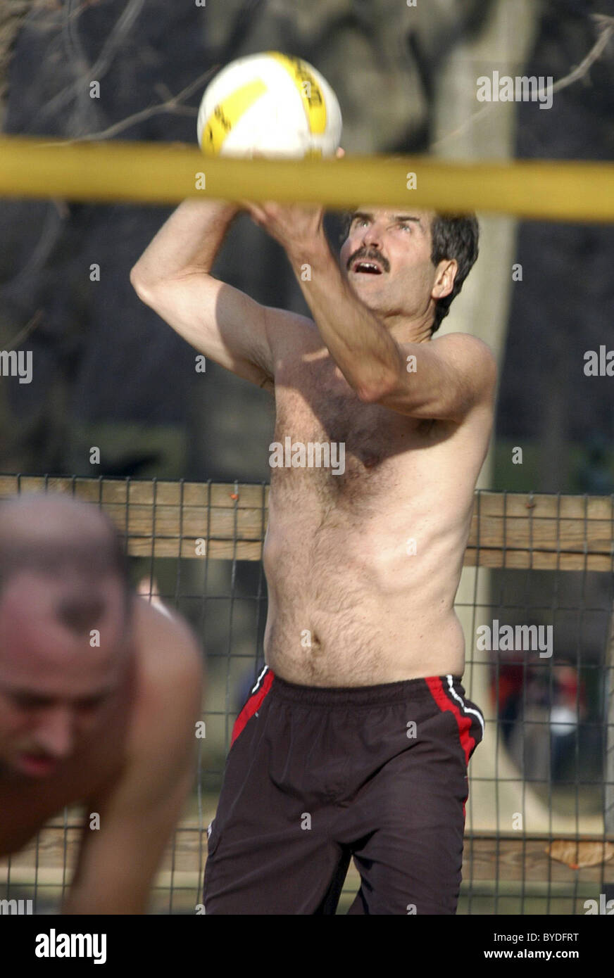 John Stossel of ABC's 20/20 TV Show playing volleyball New Yorkers ...