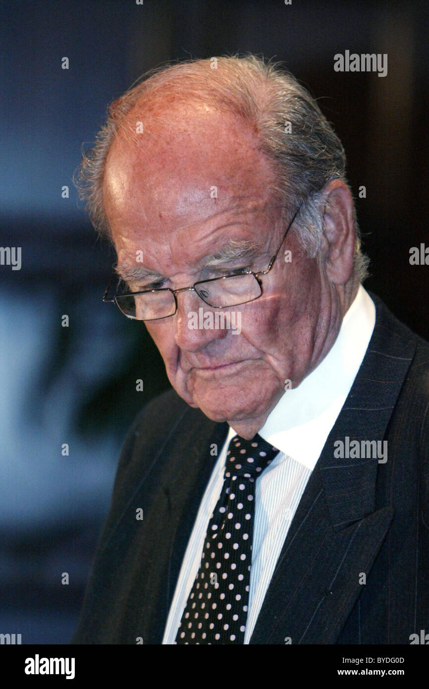 Former Senator George McGovern, the 1972 Democratic presidential ...