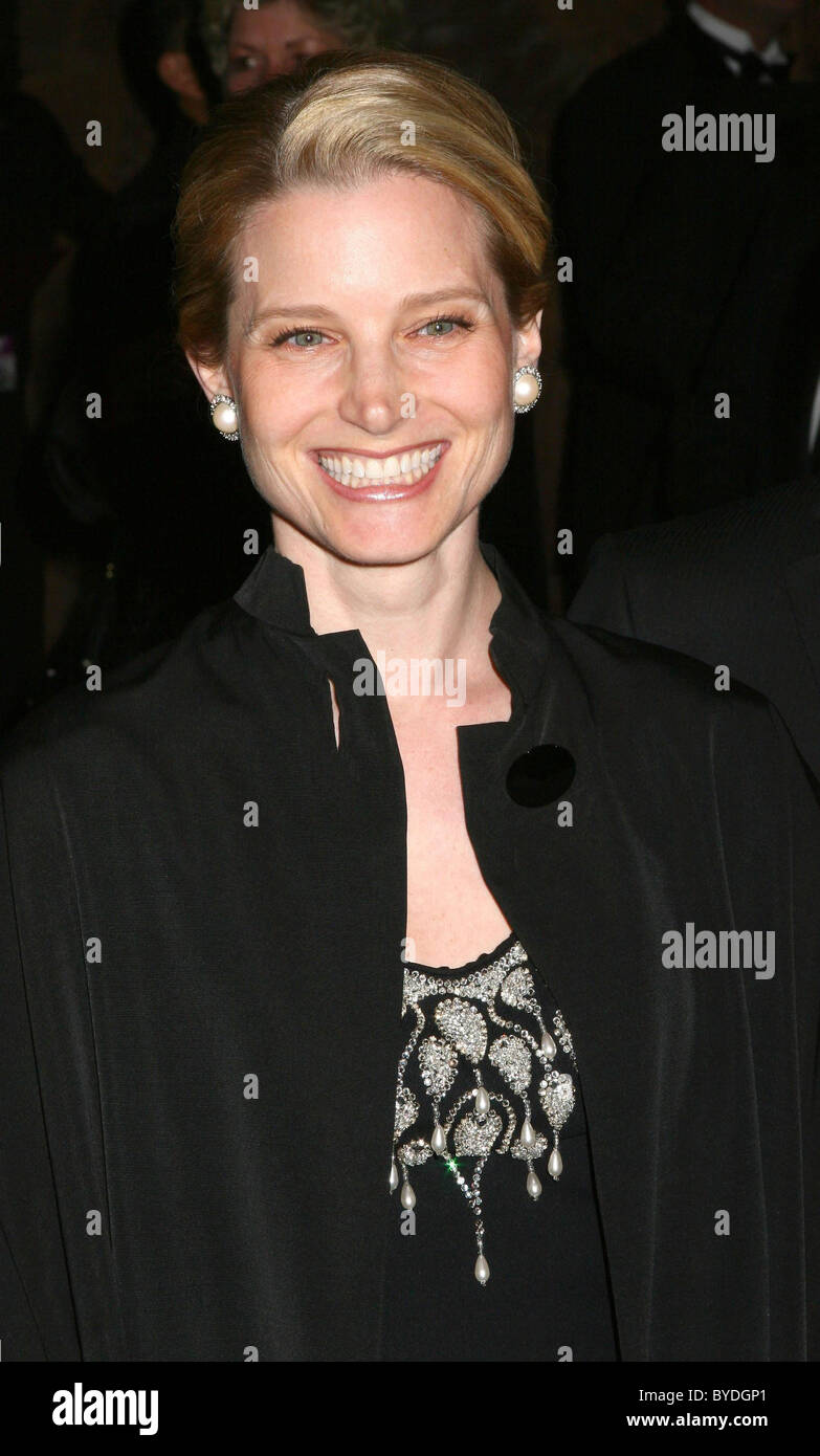 Bridget Fonda 18th Annual Palm Springs International Film Festival ...