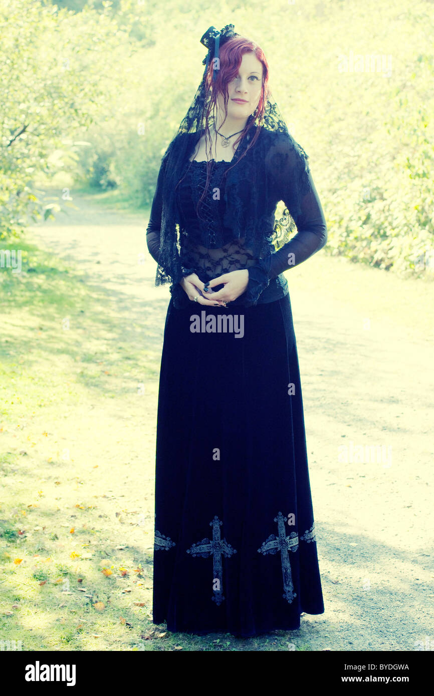 Woman, romantic Gothic, outside Stock Photo - Alamy