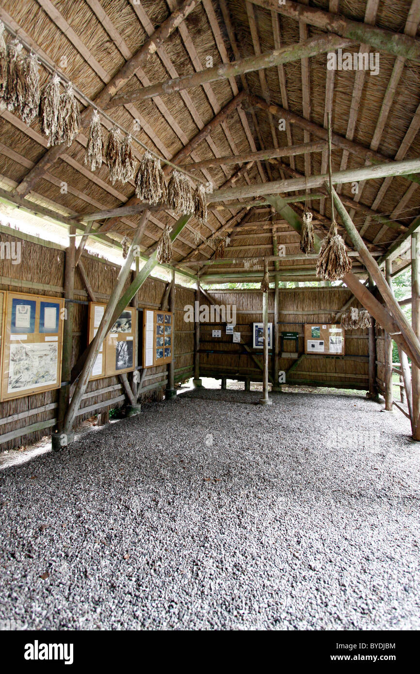 Tobacco barn hi-res stock photography and images - Alamy