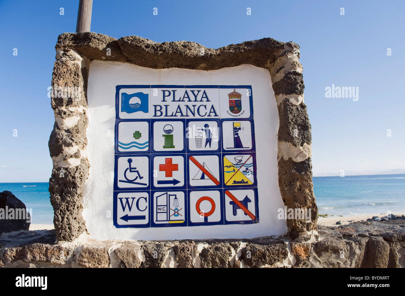 Coast promenade playa beach playa hi-res stock photography and images ...