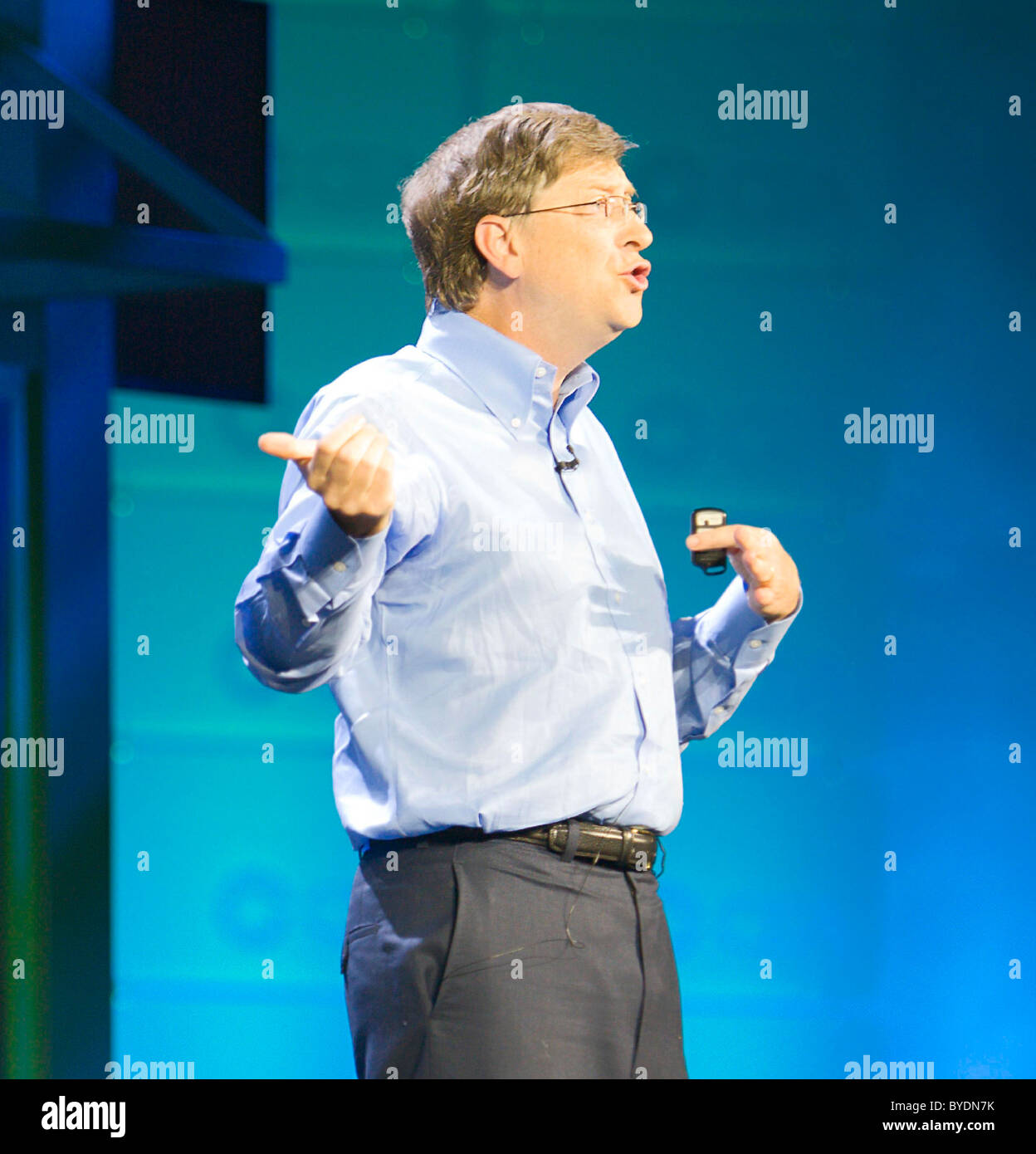 Bill Gates speaking at the CES Convention at the Venetian Hotel ...
