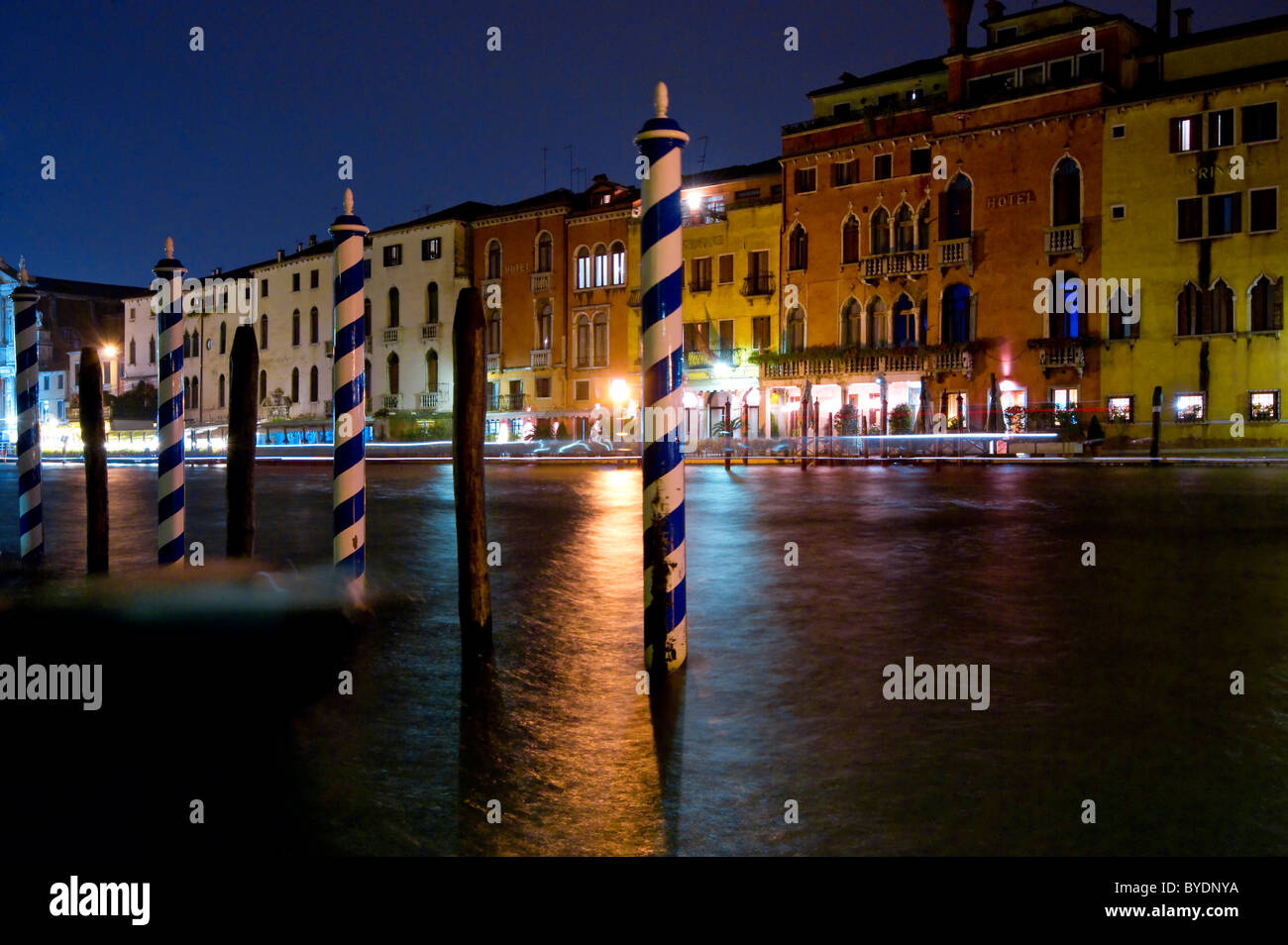 Venice night grand canal hi-res stock photography and images - Alamy