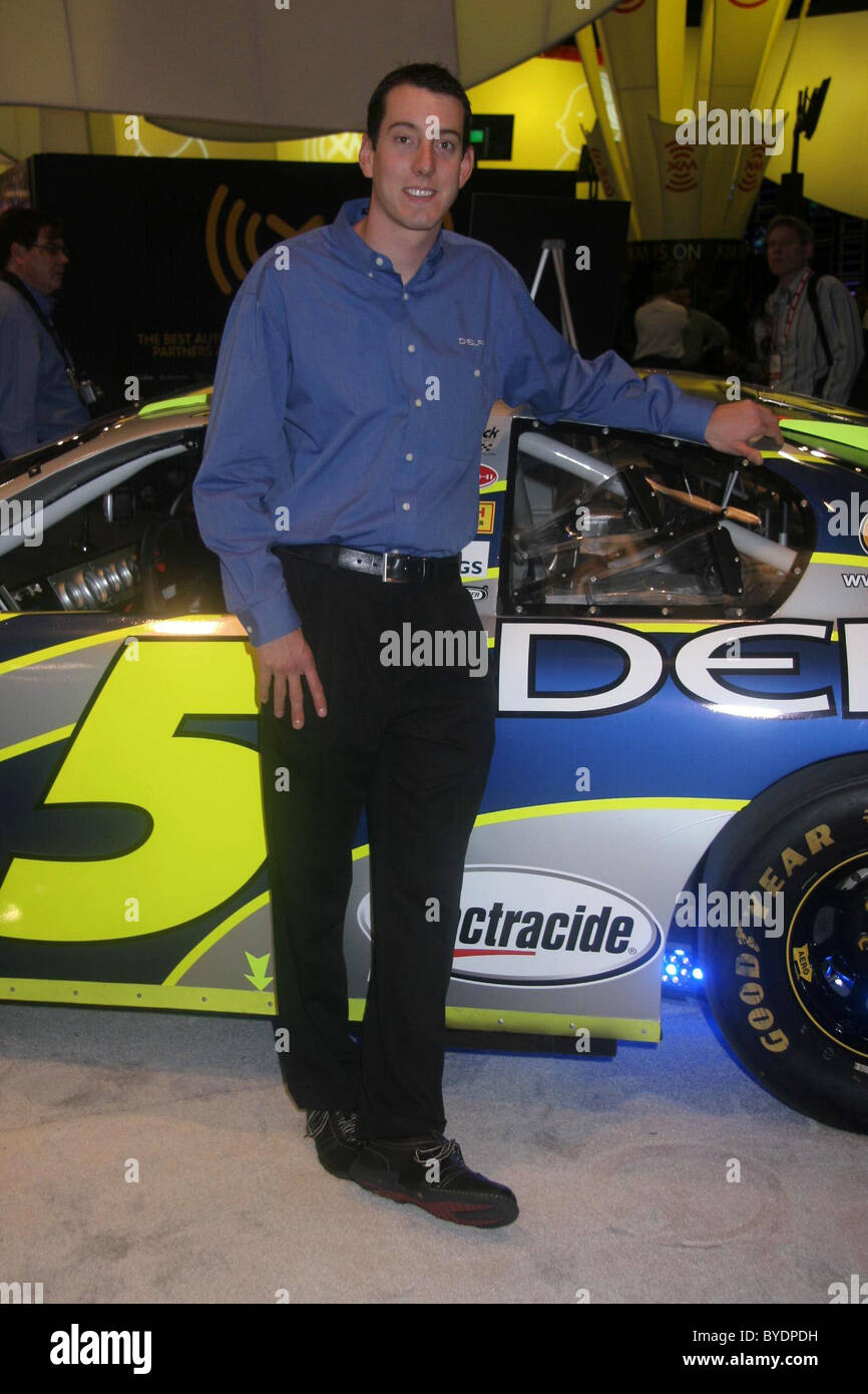 2007 kyle busch hi-res stock photography and images - Alamy