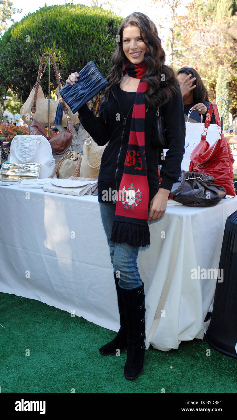 Adrianne Janic Showtime Network presents the 2007 Pre Golden Globes ...