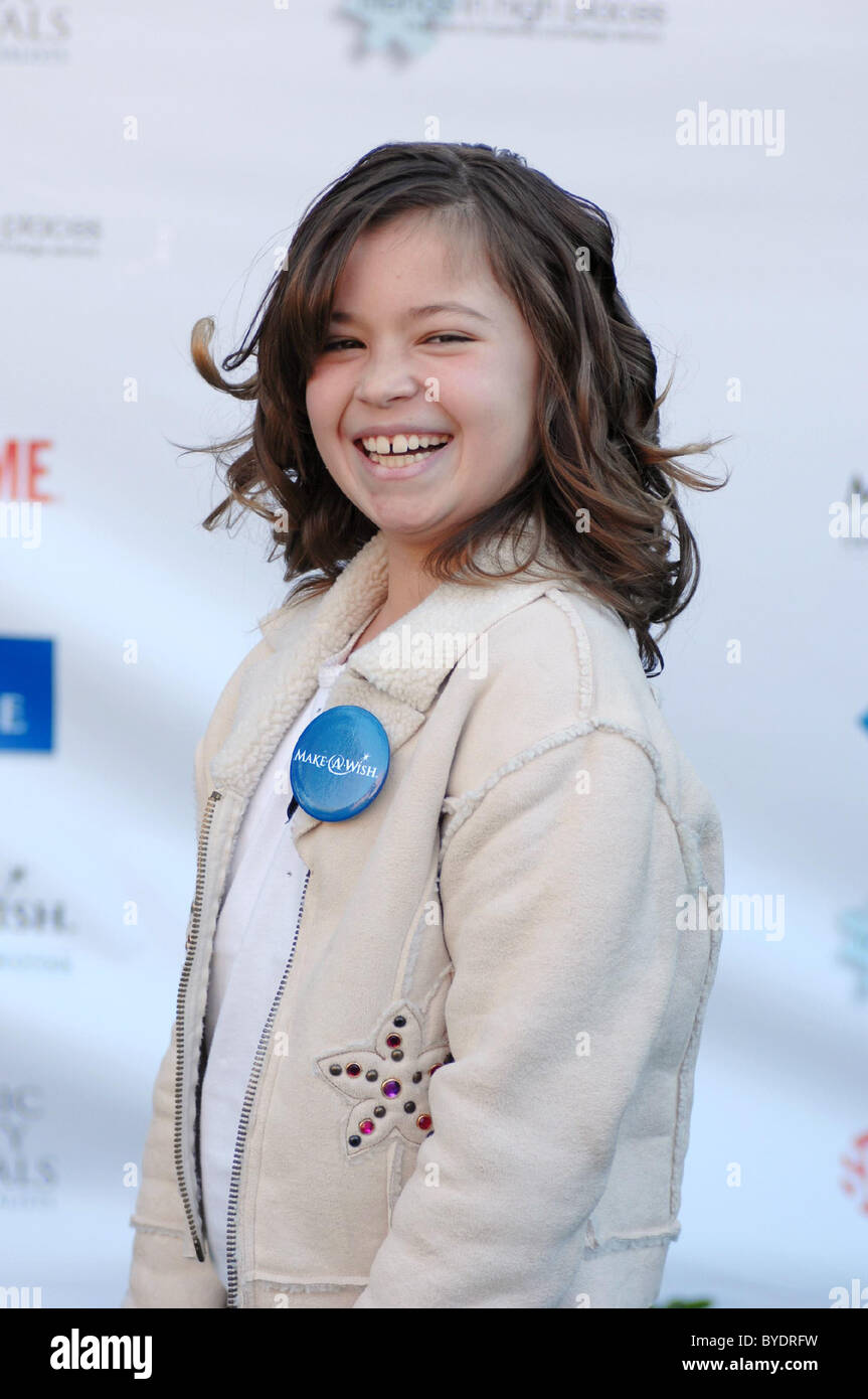 Allison Navarro Showtime Network presents the 2007 Pre Golden Globes ...