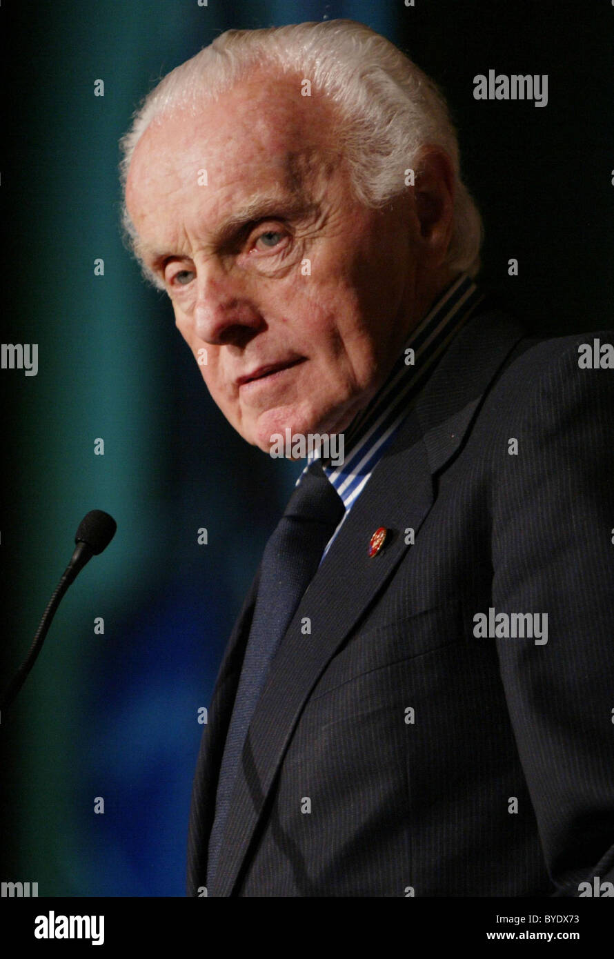 Tom lantos hi-res stock photography and images - Alamy