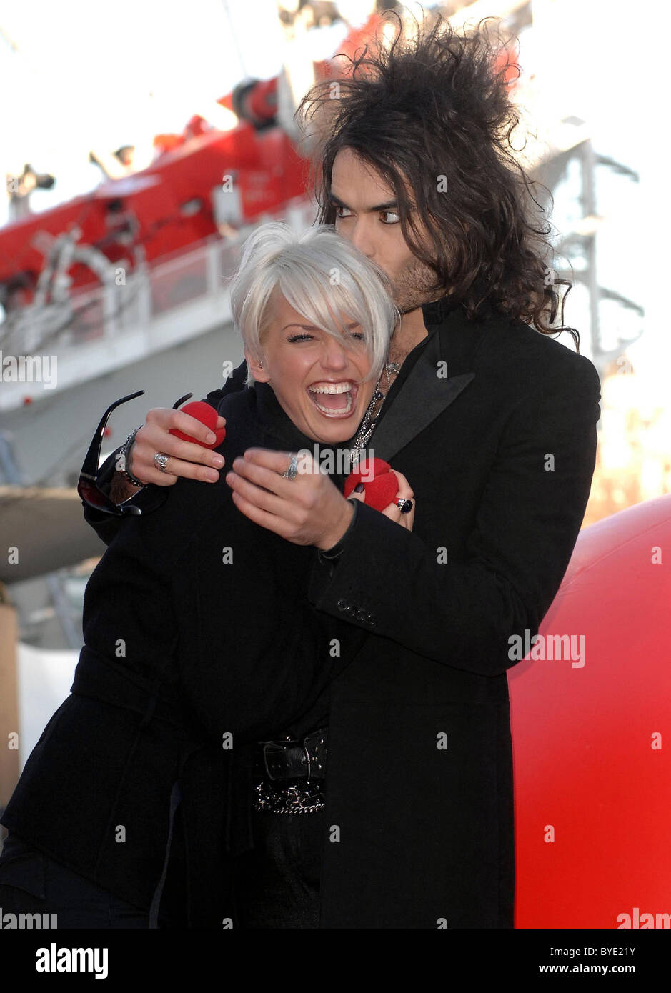 Sarah Harding and Russell Brand Comic Relief - photocall held at The ...