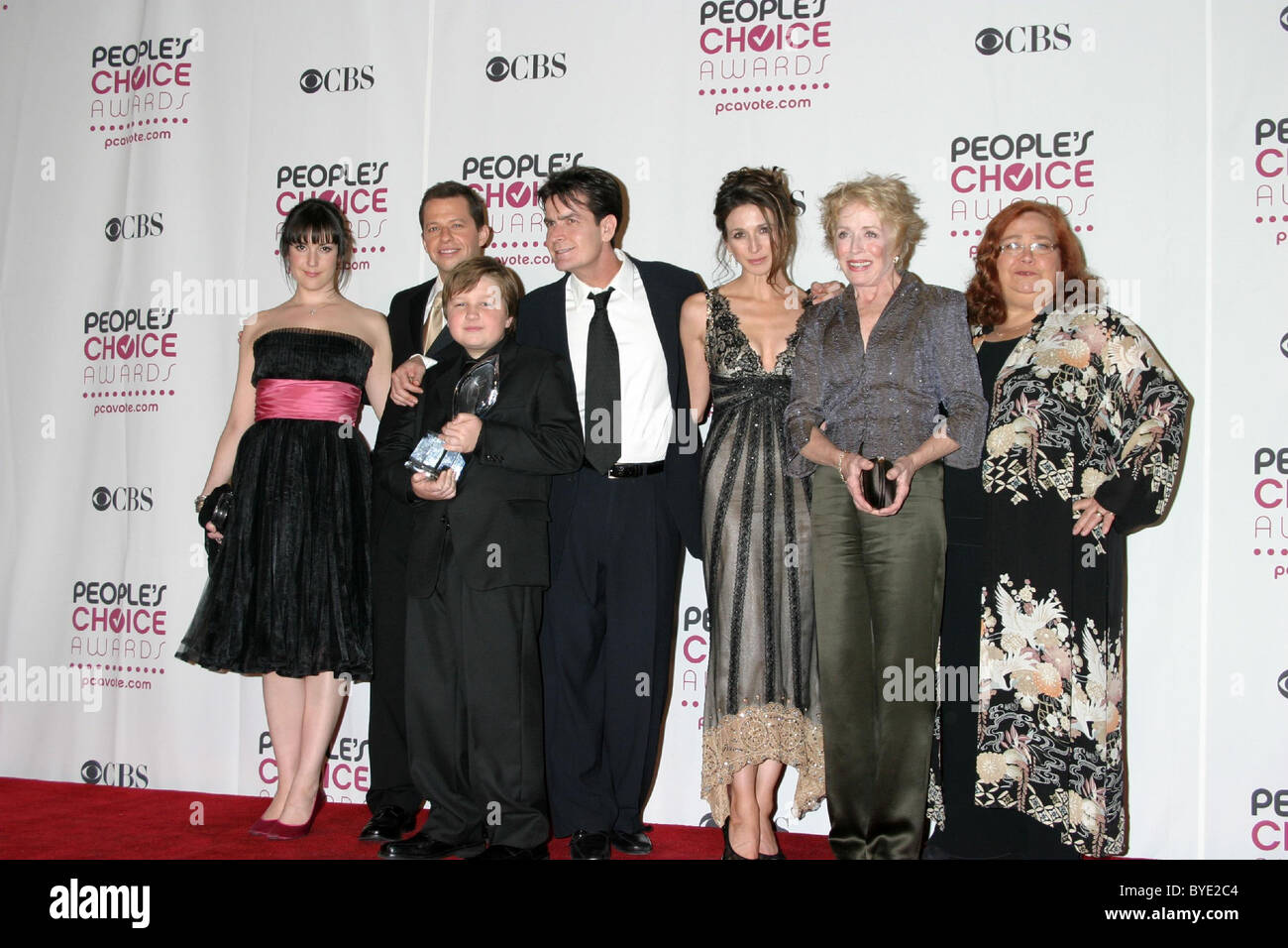 Jon Cryer, Anges Jones, Charlie Sheen and guests 2007 People's Choice ...