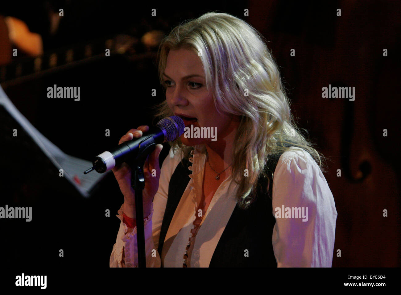 Anna Loos and Silly, at the B.Z.-Kulturpreis Awards at Axel-Springer ...