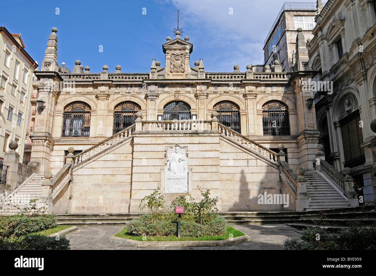 Museo de bellas artes de santander hi-res stock photography and images ...