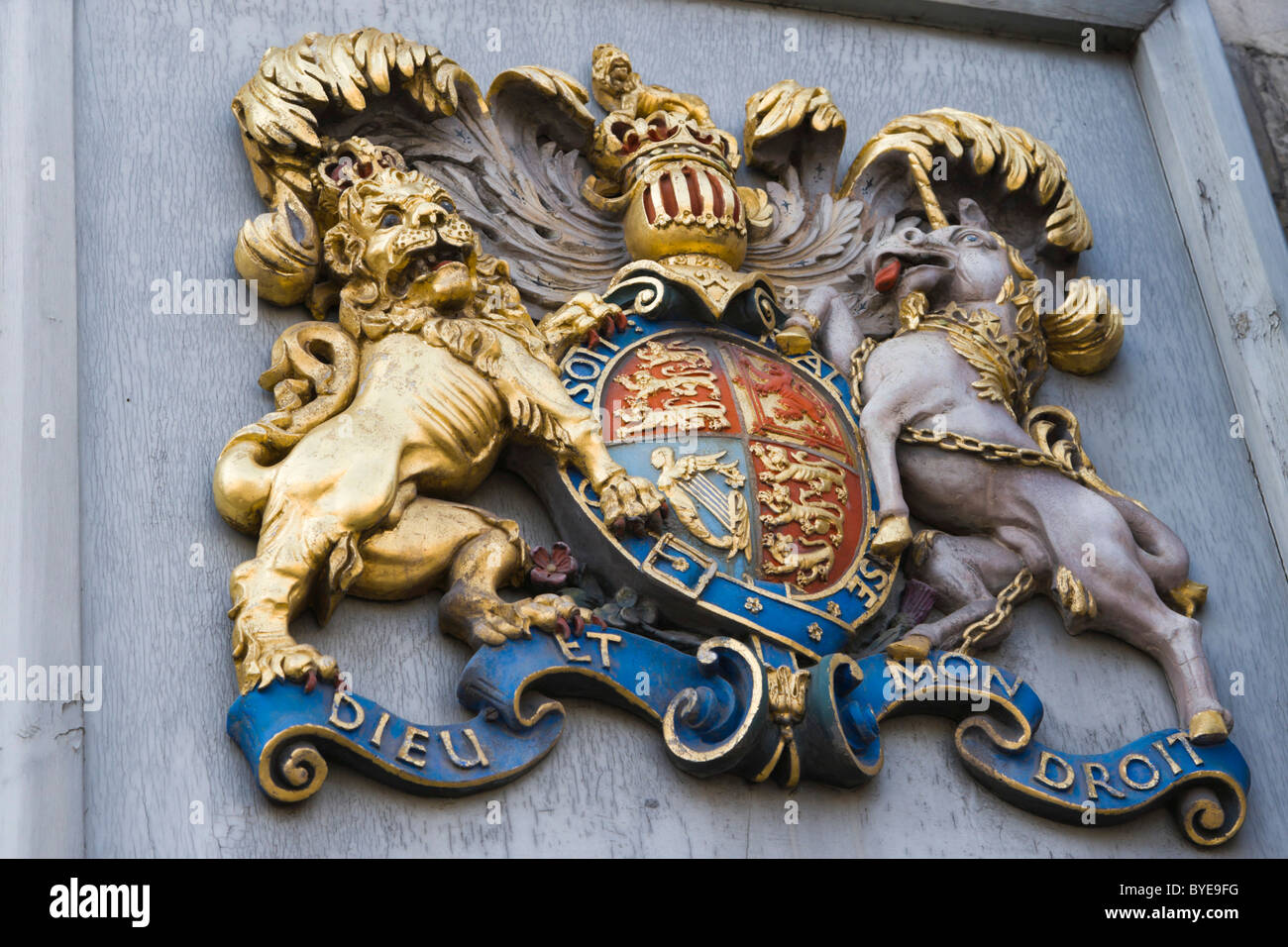 Coat of arms, Salisbury Cathedral, Salisbury, Wiltshire, England ...
