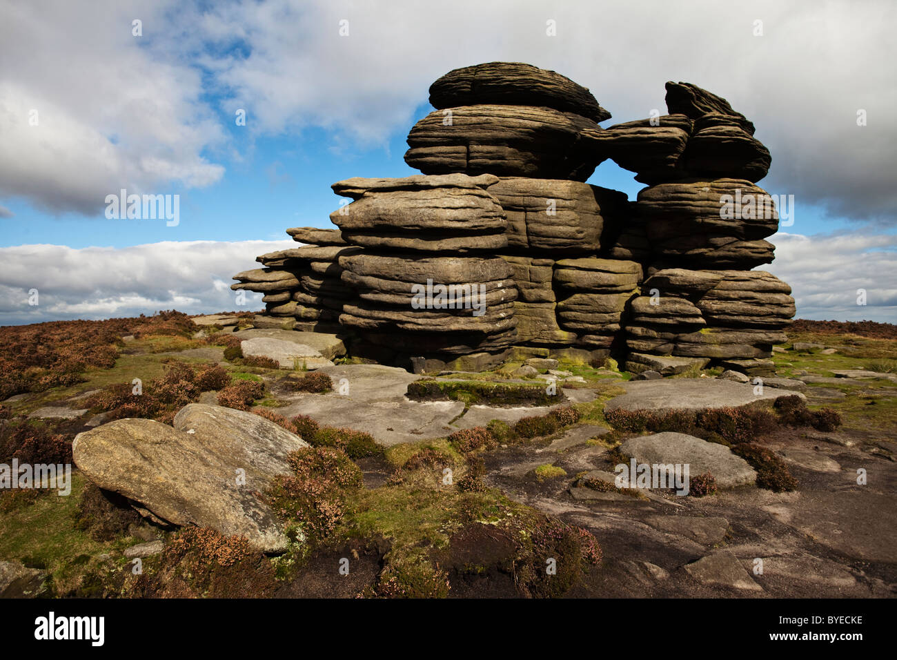 Rock formations in the Peak District Derbyshire England Stock Photo - Alamy