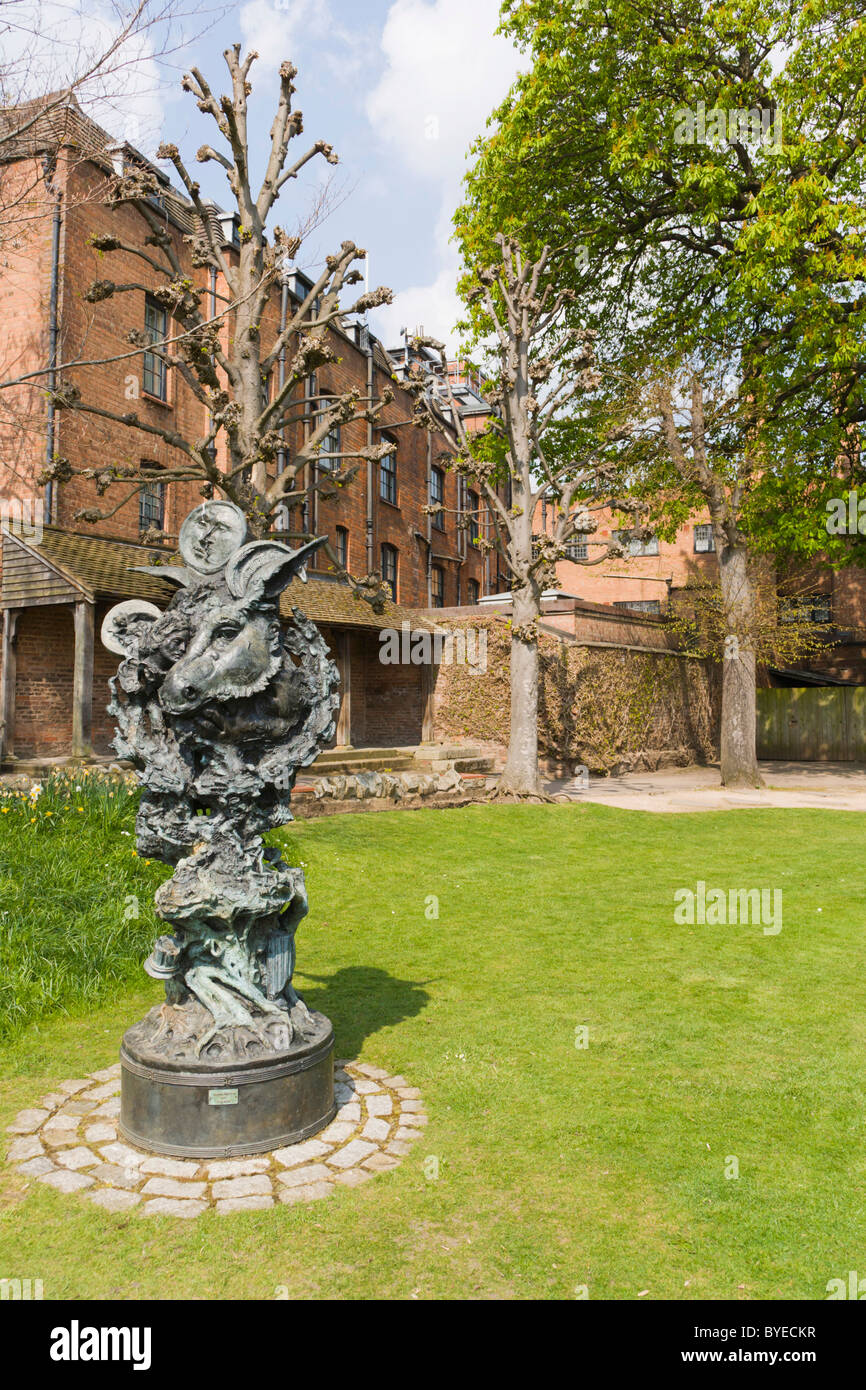 Sculpture in the Great Garden Of New Place, Chapel Lane, Stratford-upon ...