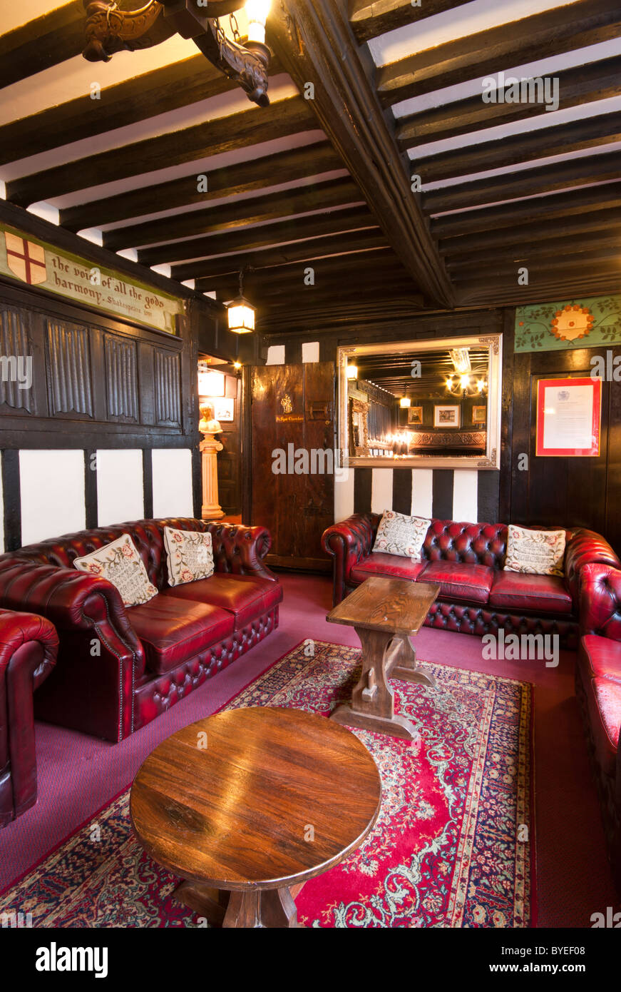 East chamber hi-res stock photography and images - Alamy