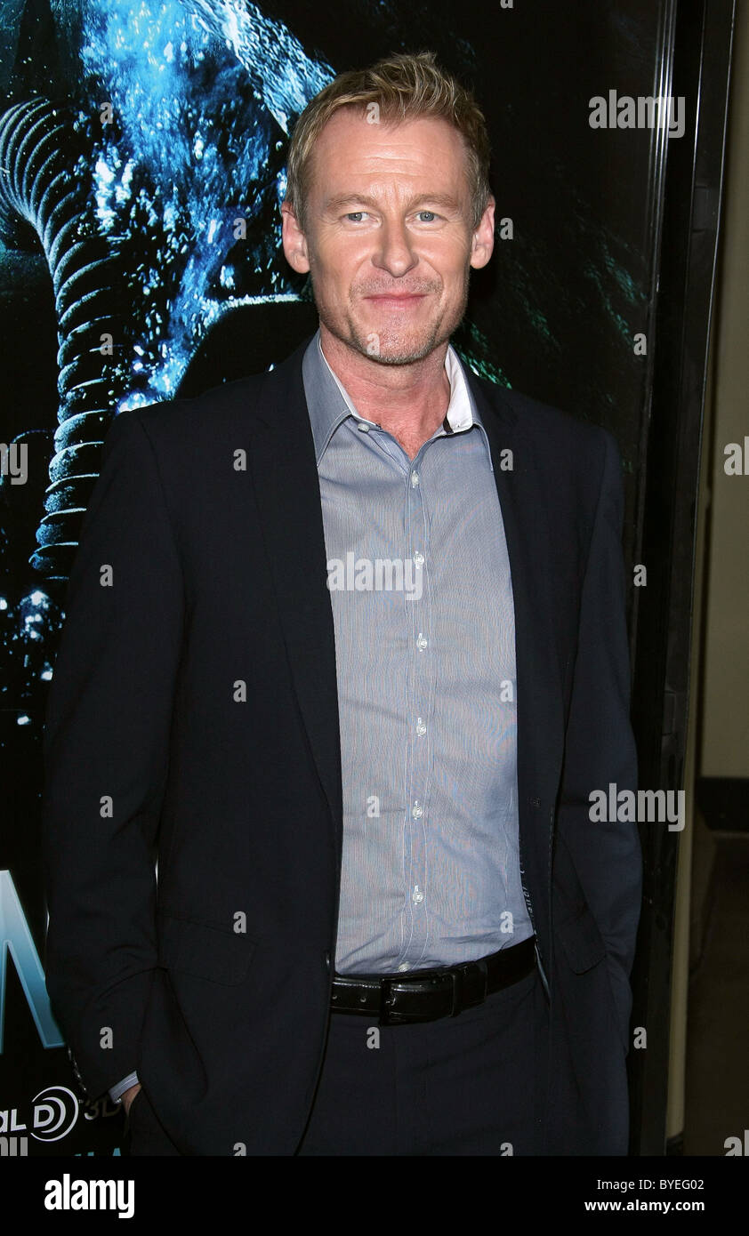 RICHARD ROXBURGH SANCTUM WORLD PREMIERE HOLLYWOOD LOS ANGELES ...