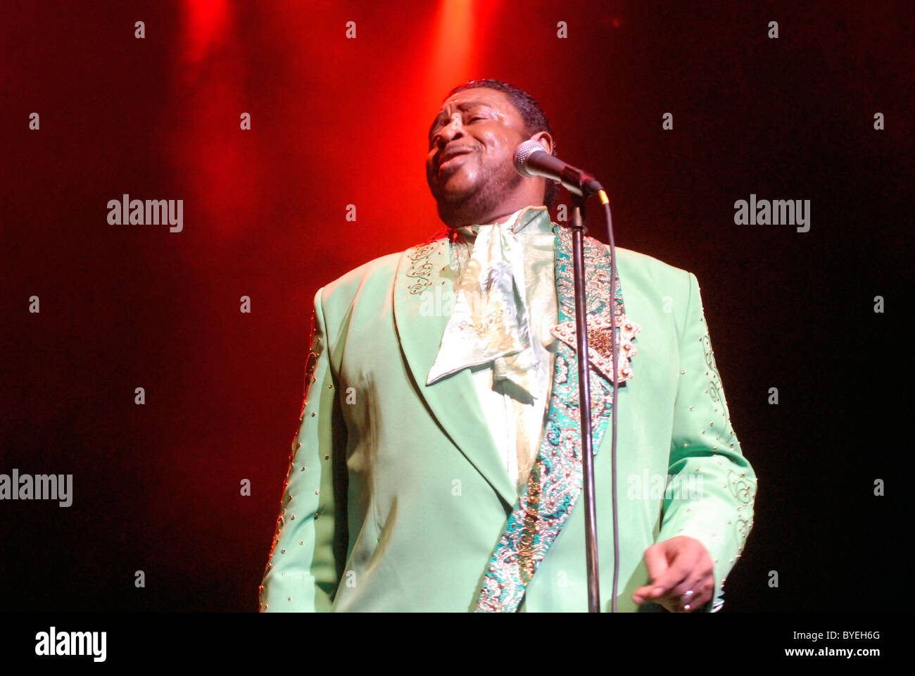 The Temptations performing live at the Gibson Amphitheatre. Hollywood ...