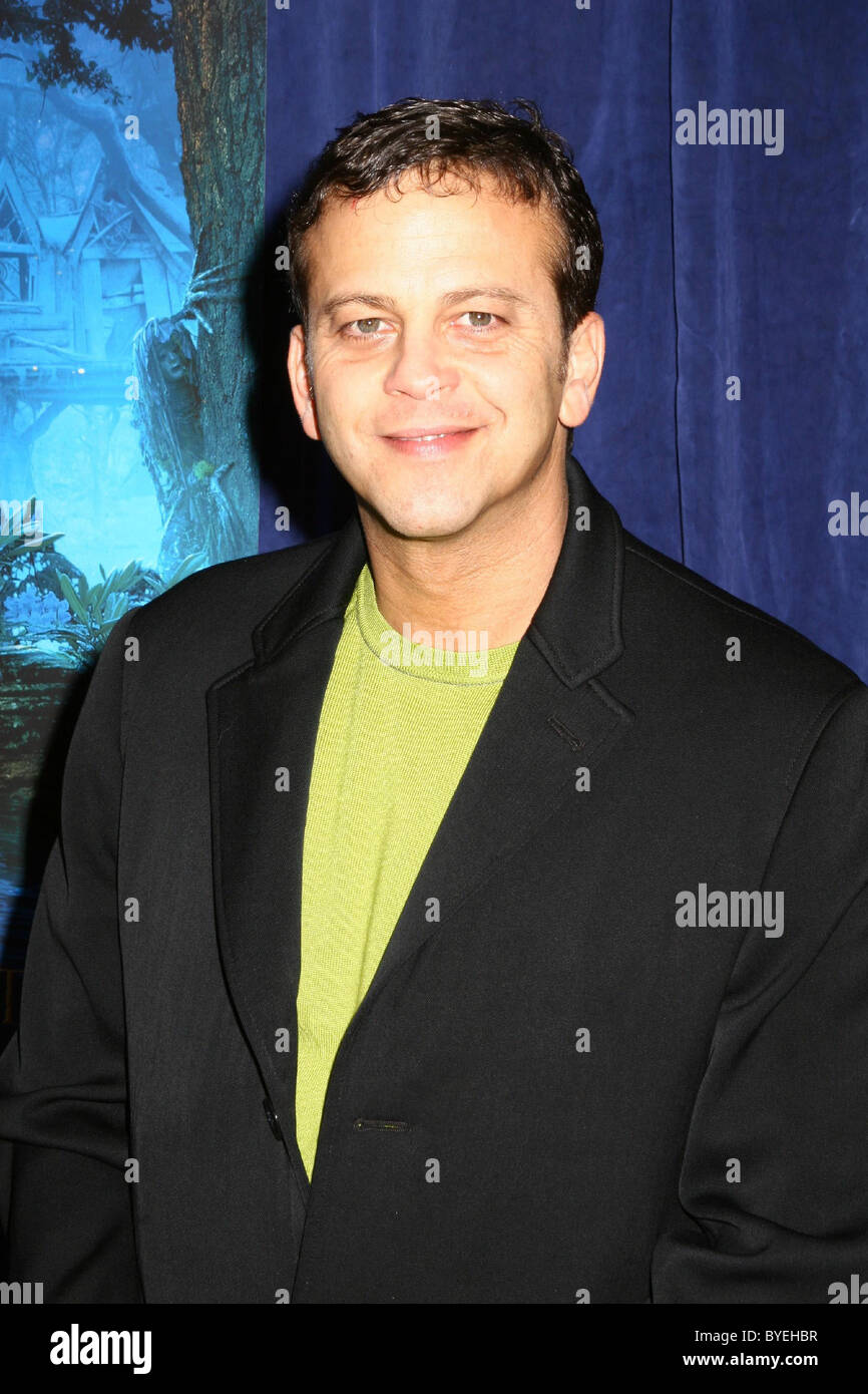 Aaron zigman hi-res stock photography and images - Alamy