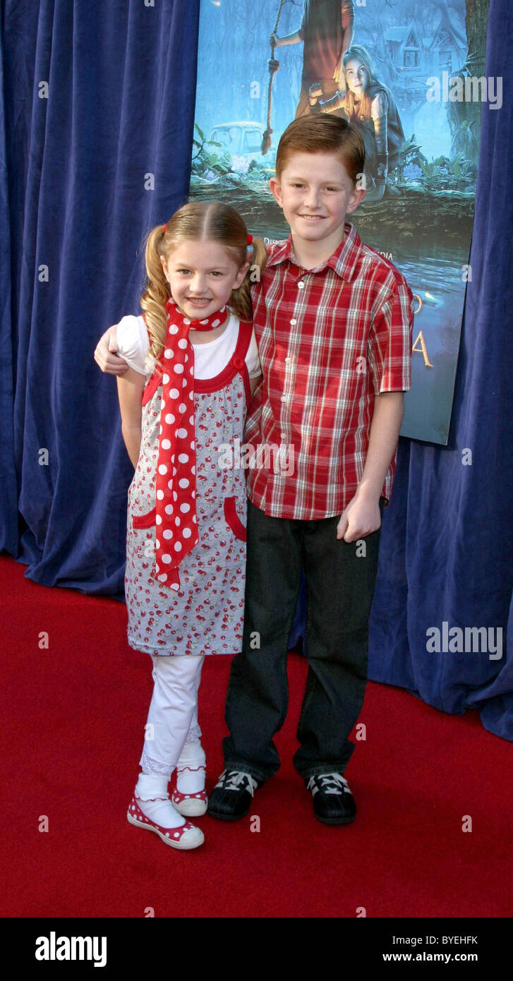 Zoey Huett and Zane Huett Los Angeles Premiere of Walt Disney Pictures ...