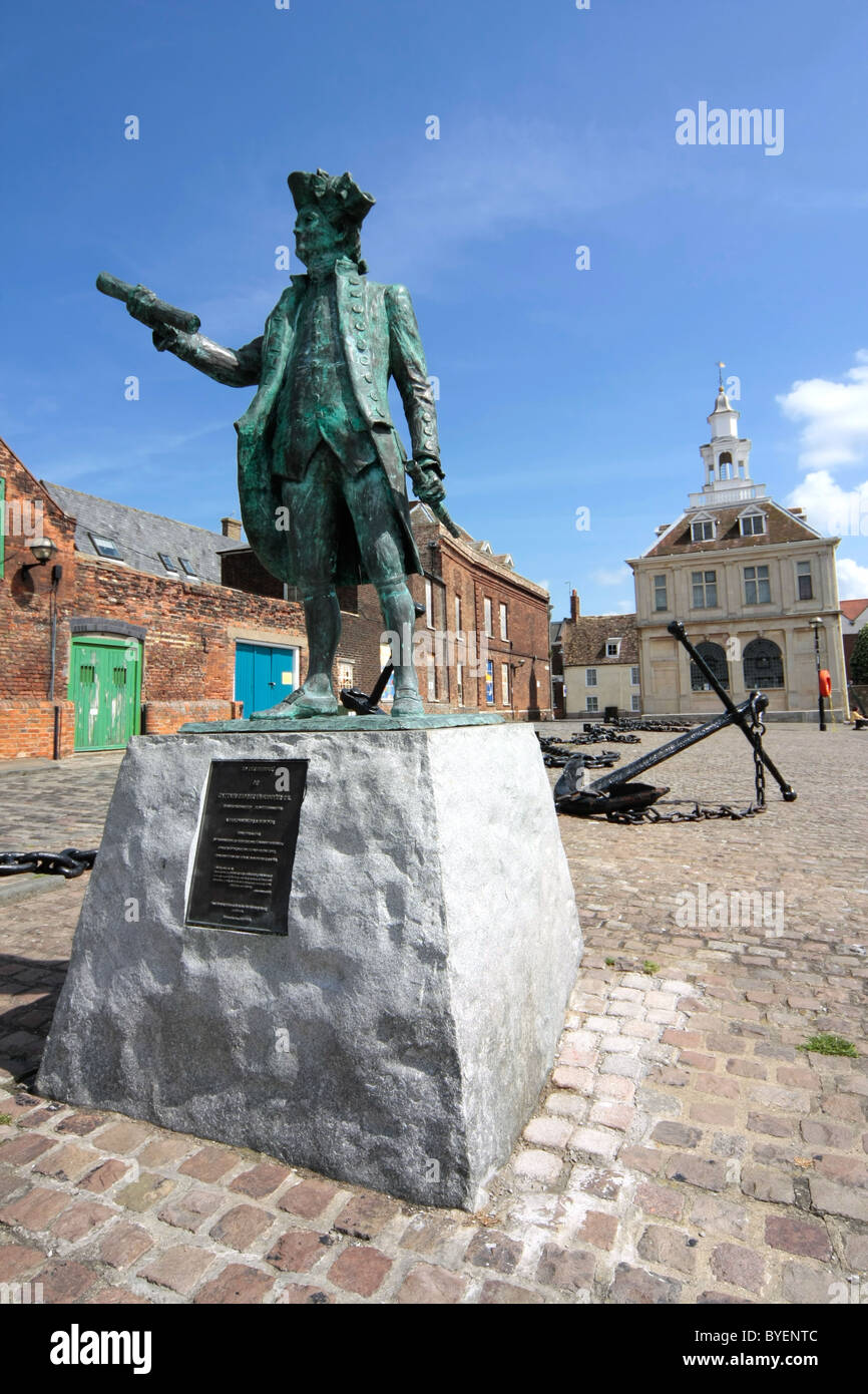 Captain george vancouver statue hi-res stock photography and images - Alamy