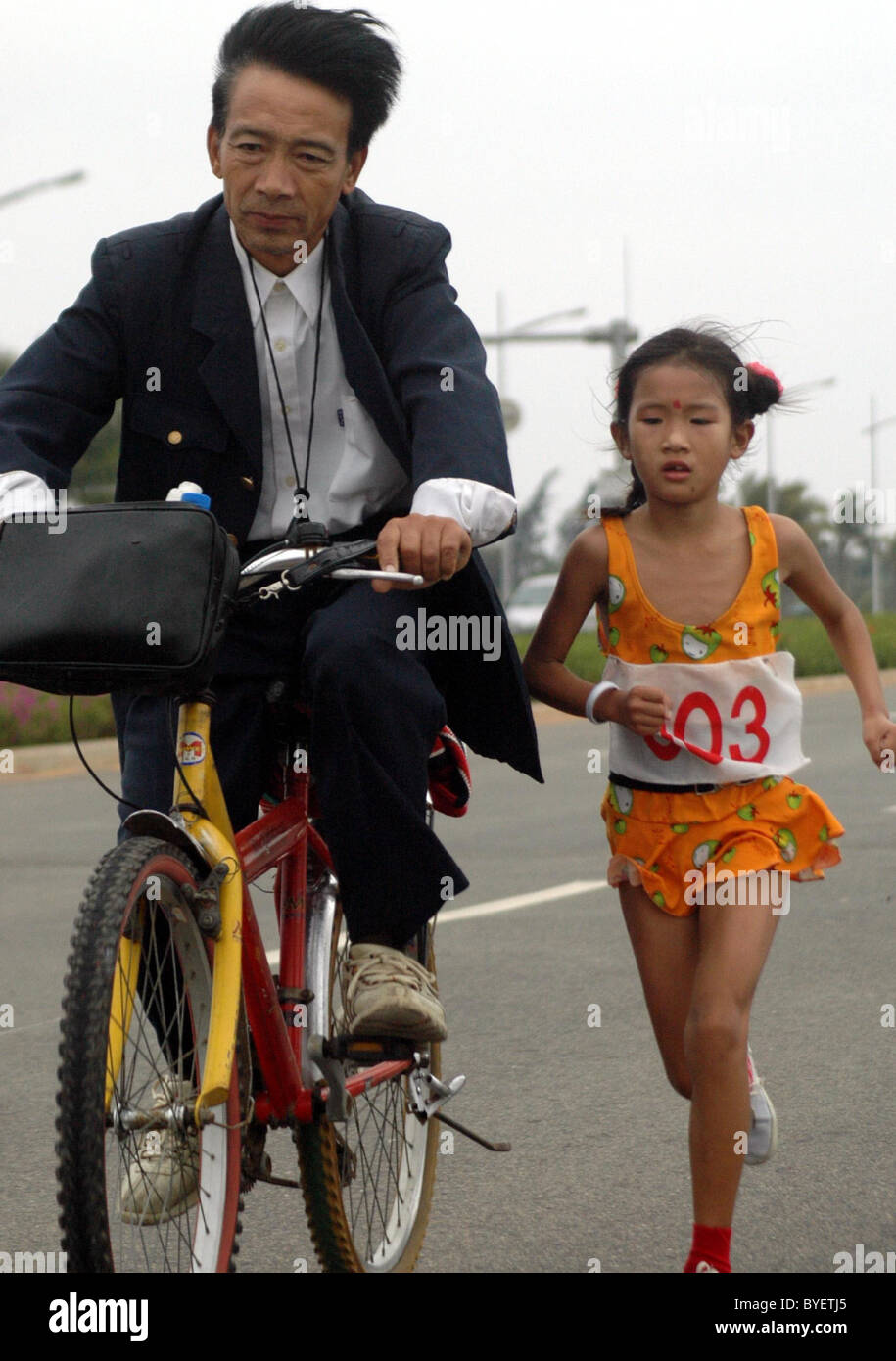 CHINESE CHILD BREAKS RUNNING RECORDS This Chinese 8-year-old became the ...
