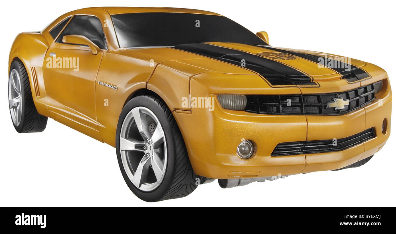 ROBOTS IN DISGUISE Kids and kids at heart can recreate epic battle ...