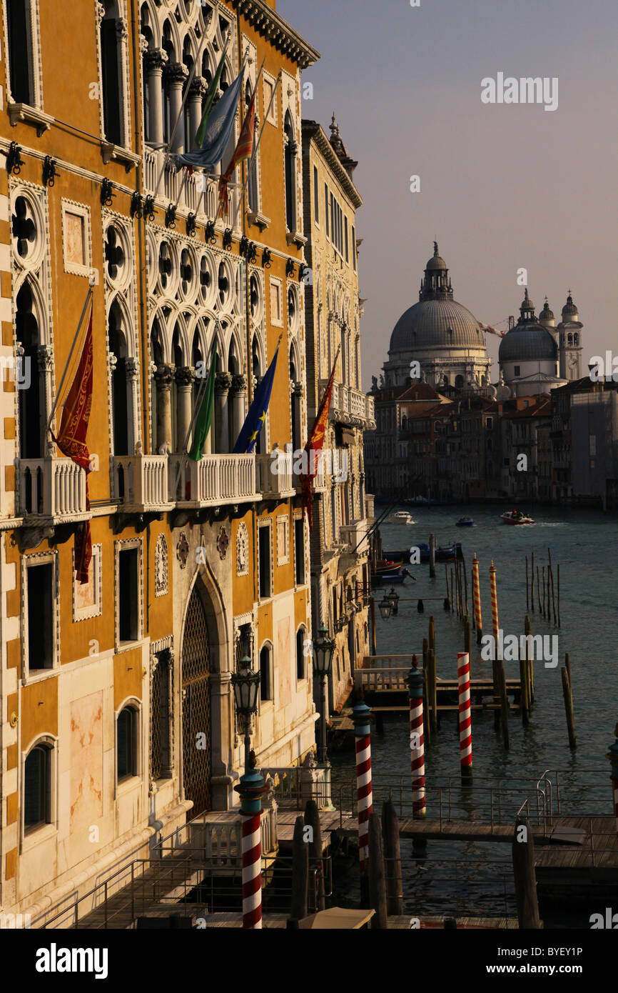 Exterior of the Doge's Palace Palazzo Ducale built in Venetian Gothic ...