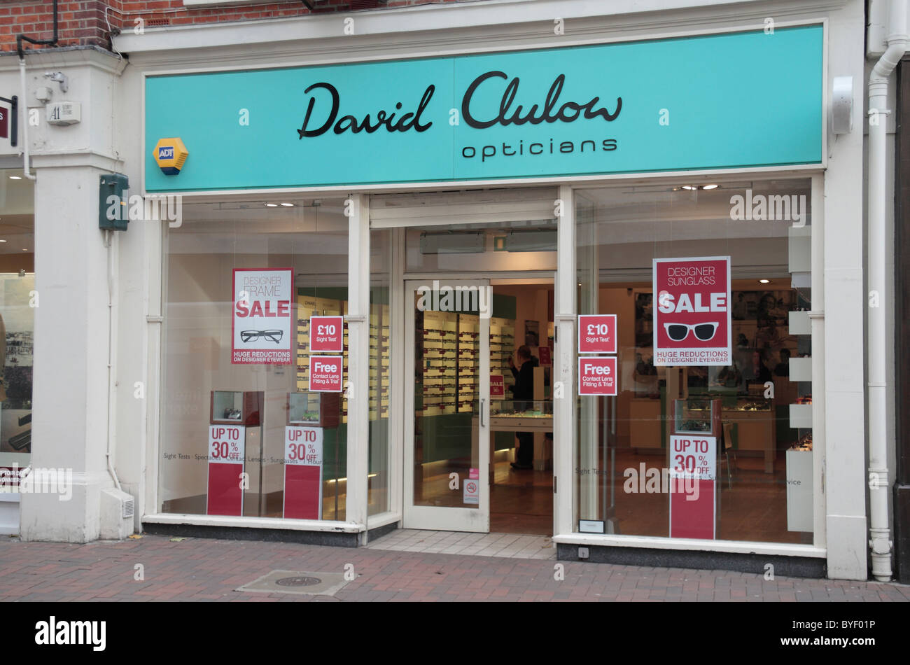 David clulow opticians hi-res stock photography and images - Alamy