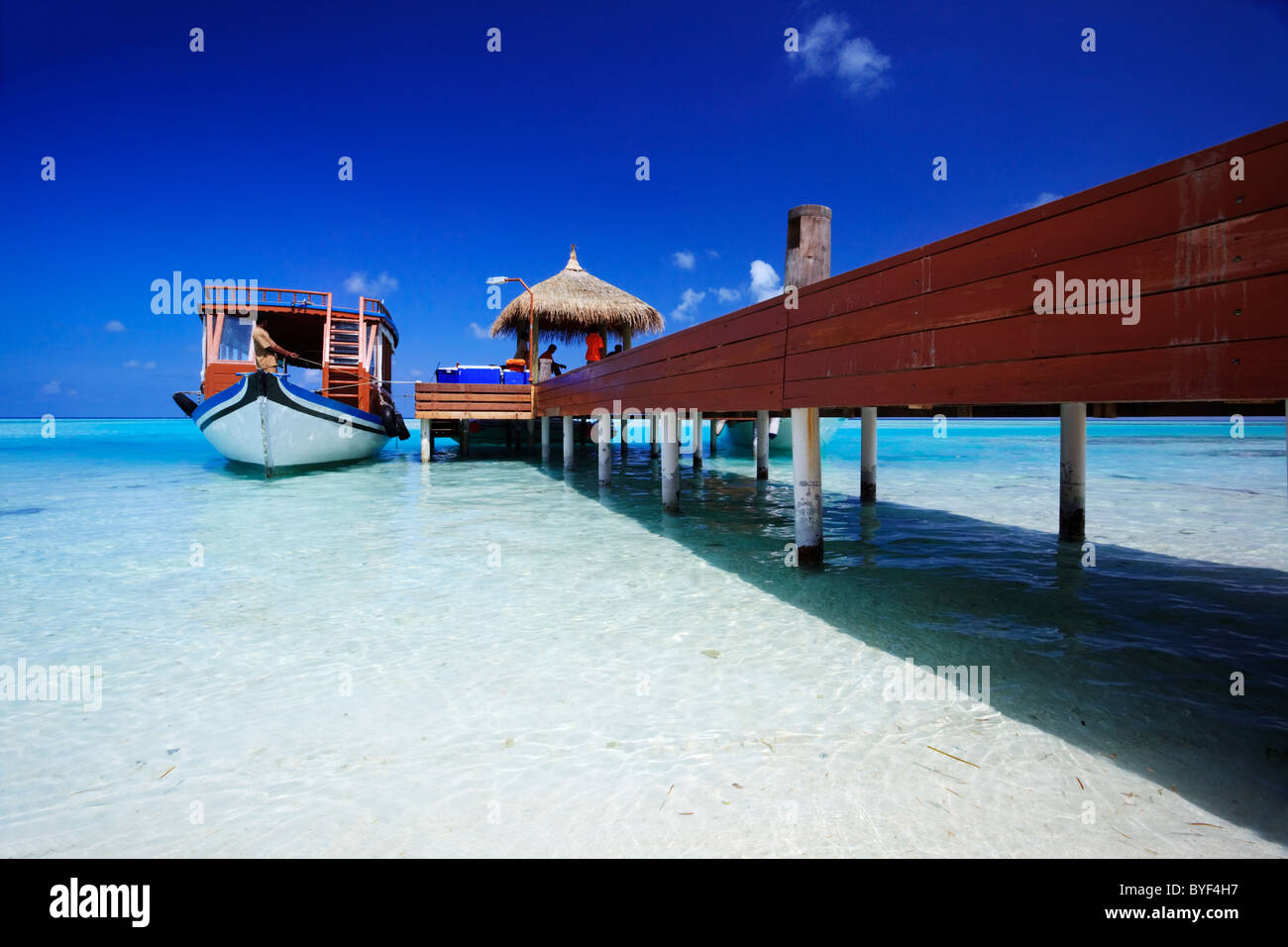 Maldives traditional ship boat hi-res stock photography and images - Alamy