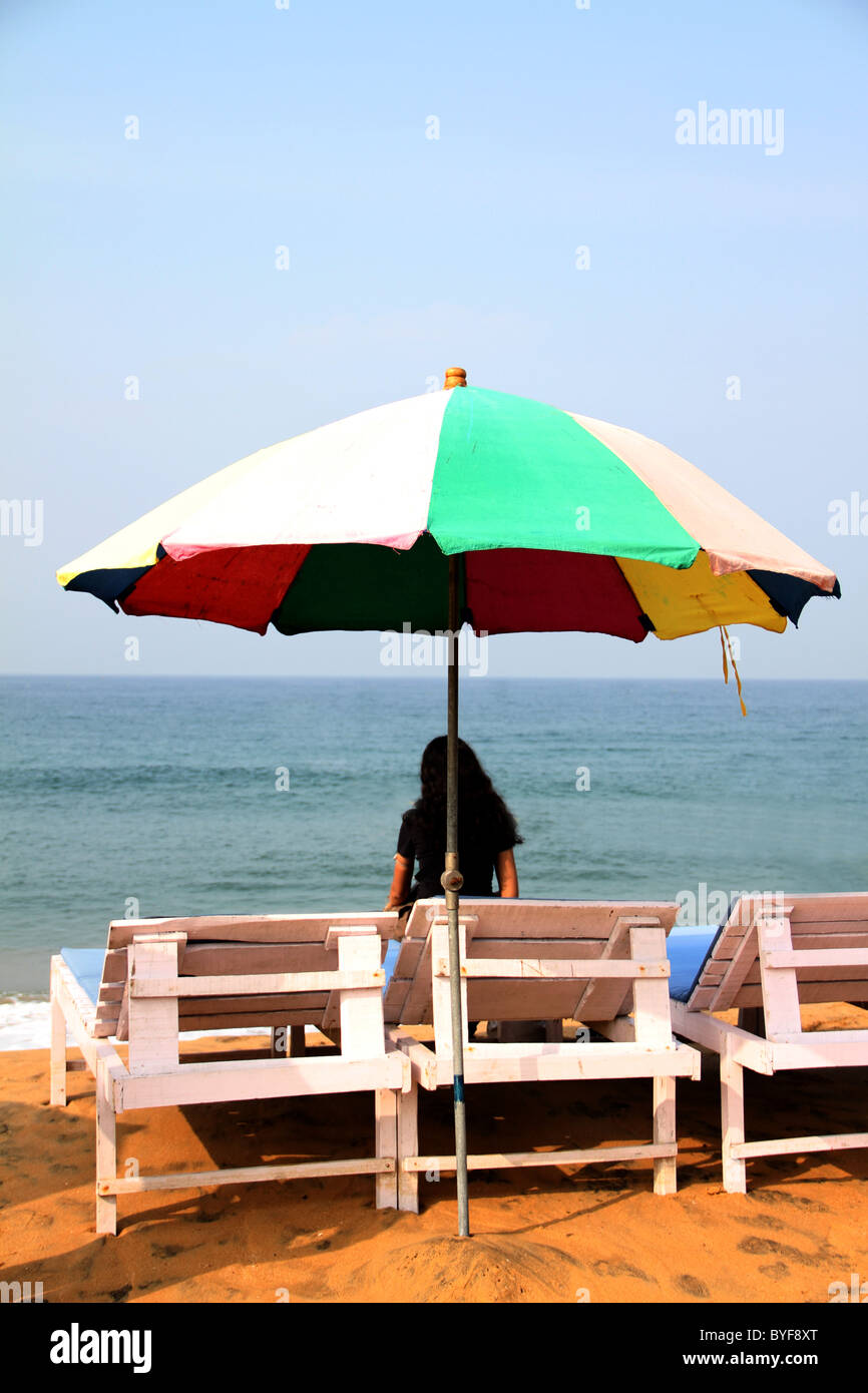 Beach sunbathe vintage hi-res stock photography and images - Alamy