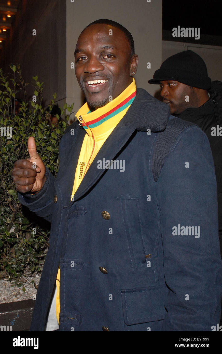 Akon leaving the MTV TRL Studios, Times Square New York City, USA - 08. ...