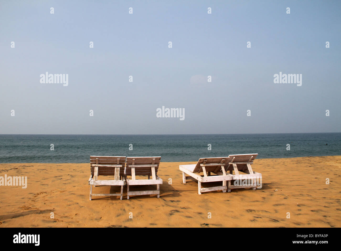 Beach sunbathe vintage hi-res stock photography and images - Alamy