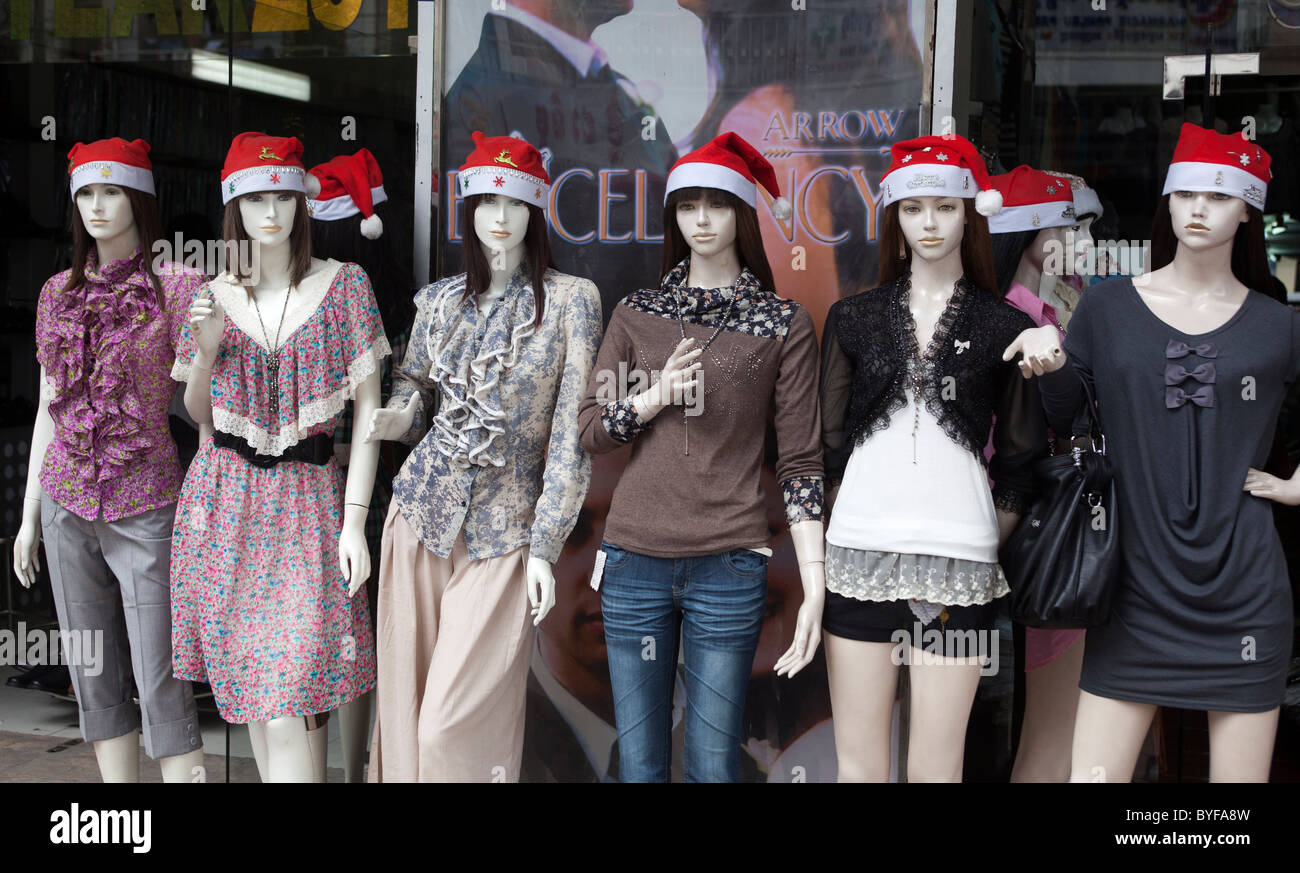 Shop dummies hi-res stock photography and images - Alamy