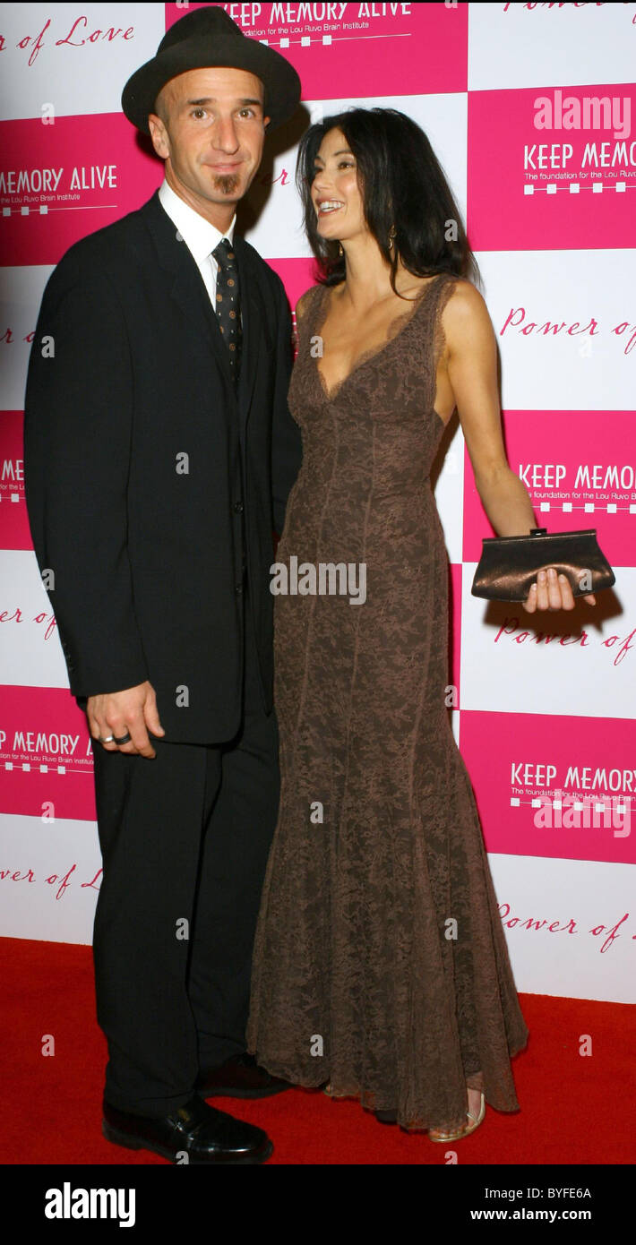 Stephen Kay Teri Hatcher