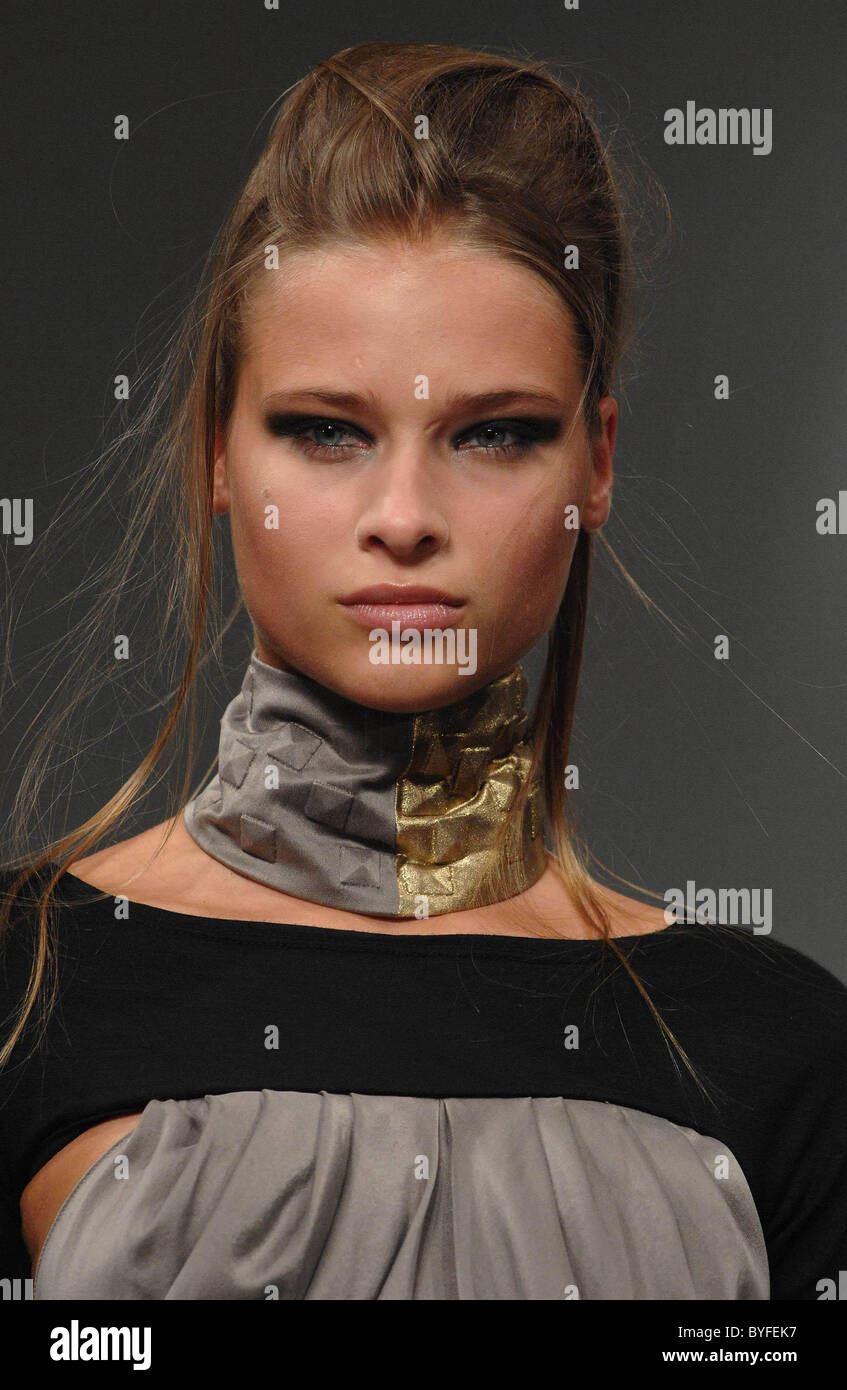 London fashion week kisa show hi-res stock photography and images - Alamy